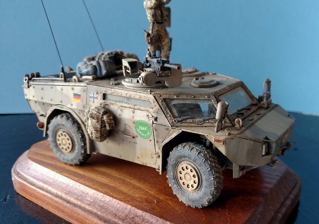 WarWheels.Net - 1/35 Trumpeter German Fennek Light Reconnaissance Vehicle Model Photos